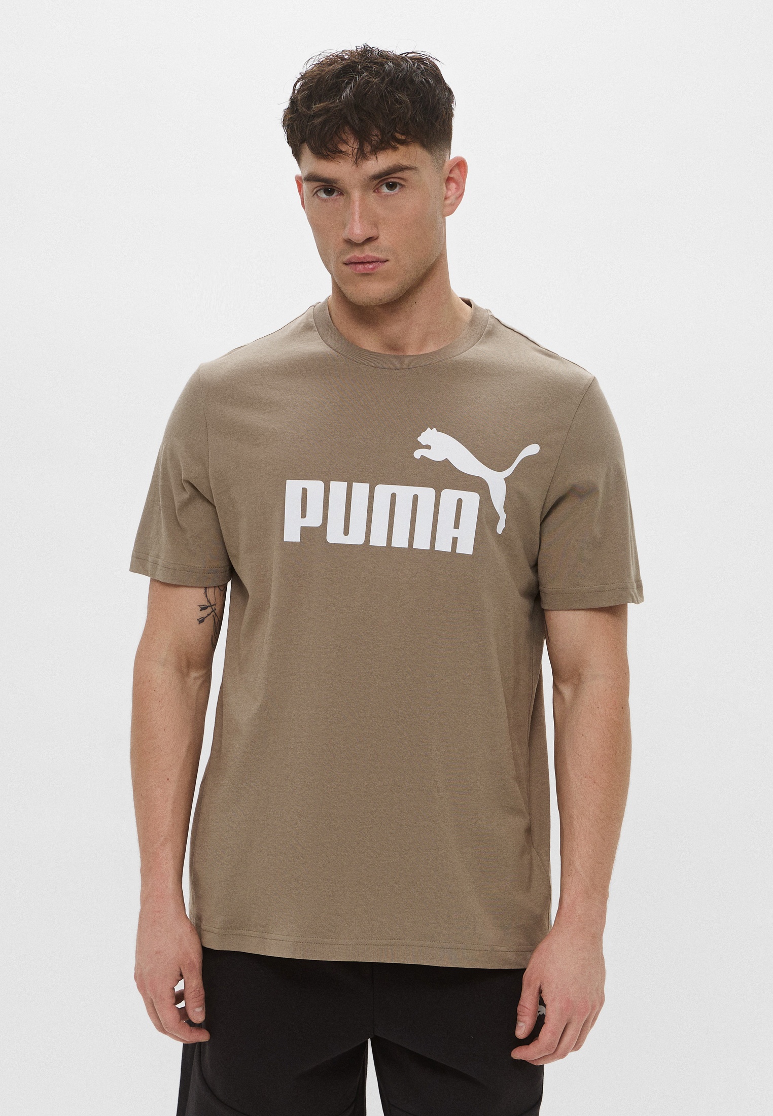 Футболка PUMA ESS No. 1 Logo Tee (s), цвет: коричневый, RTLAEH722001 — купить в интернет ...