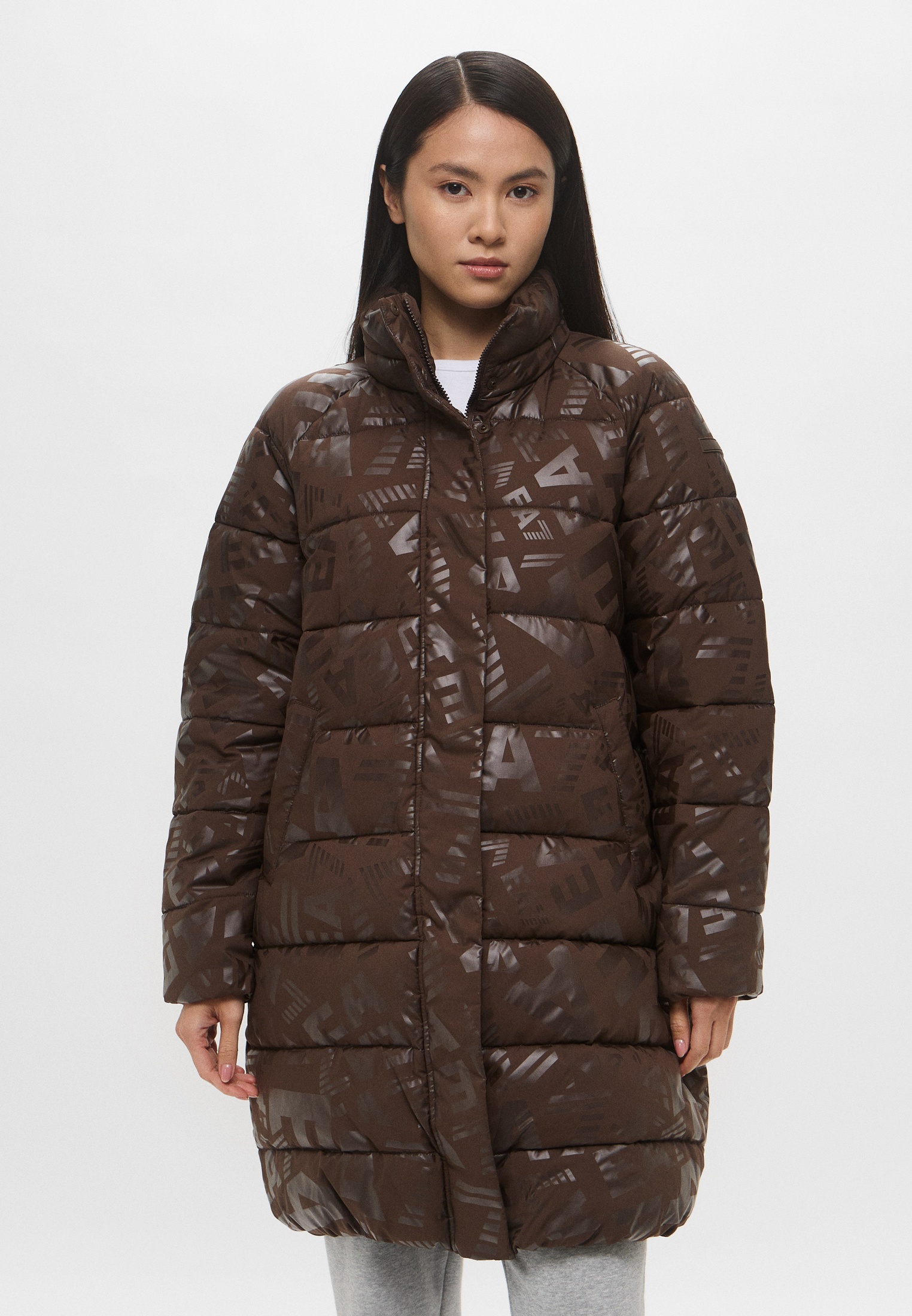 Пуховик EA7 WINTER JACKETS W, цвет: коричневый, RTLAER812701 — купить в ...
