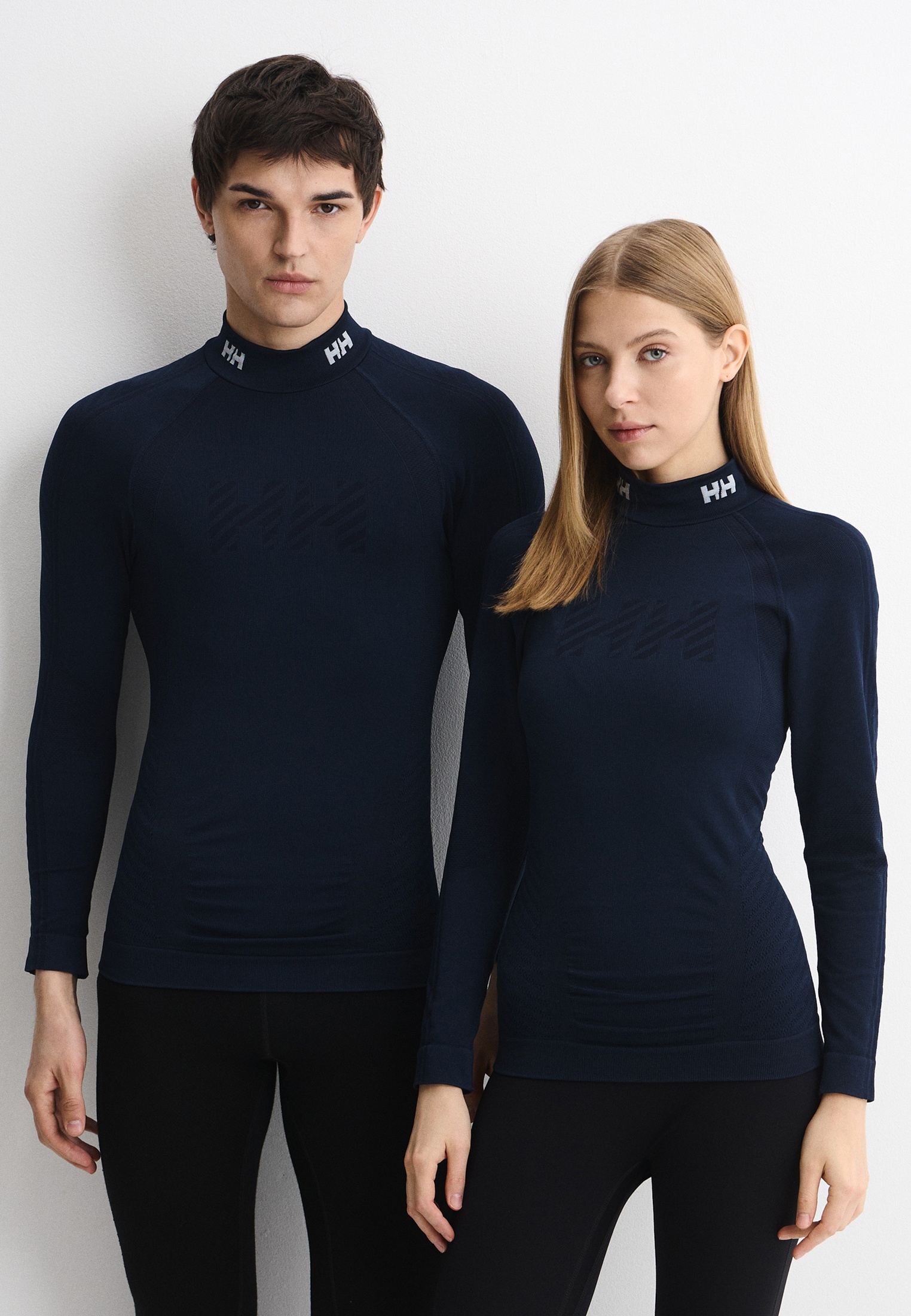 Термобелье верх Helly Hansen H1 PRO SEAMLESS GRAPHENE TOP, цвет: синий ...