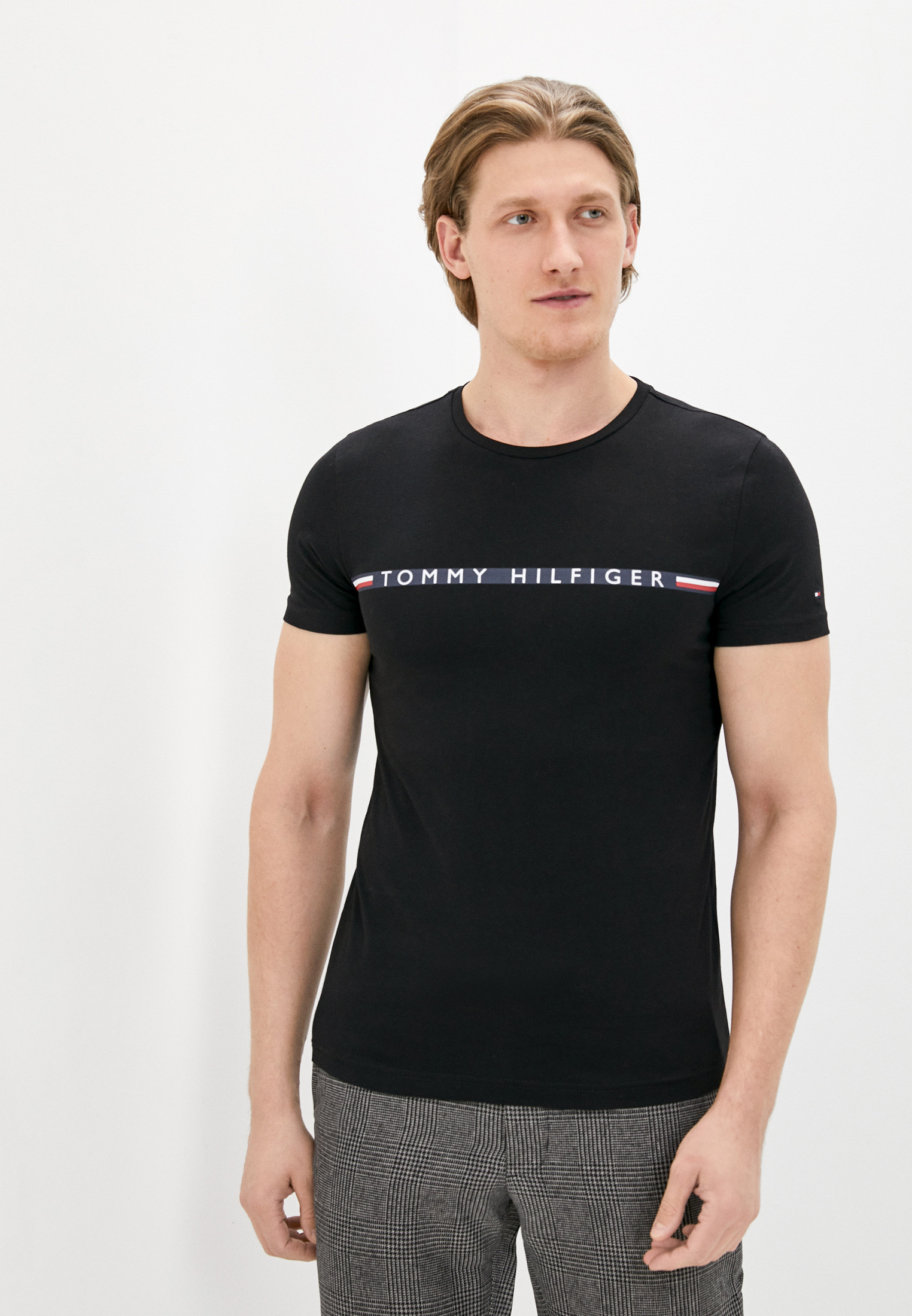 Футболка Tommy Hilfiger, цвет: черный, TO263EMJRYO1 — купить в интернет ...